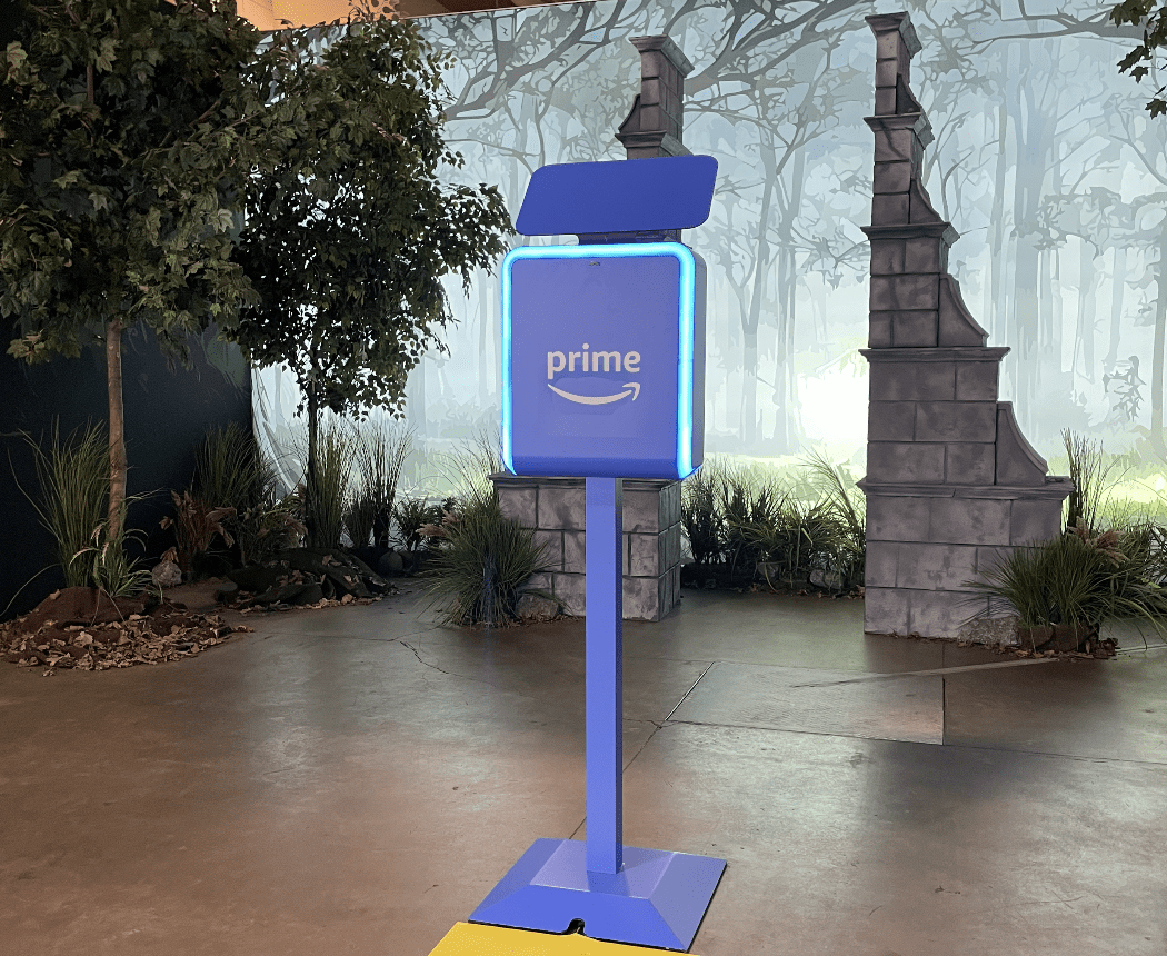 Customizable Infinity Photo Booth Rental - Page Activations